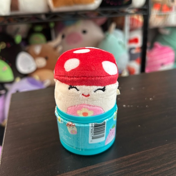 Squishmallows | Accessories | Sakina The Flower Mushroom Squishville ...